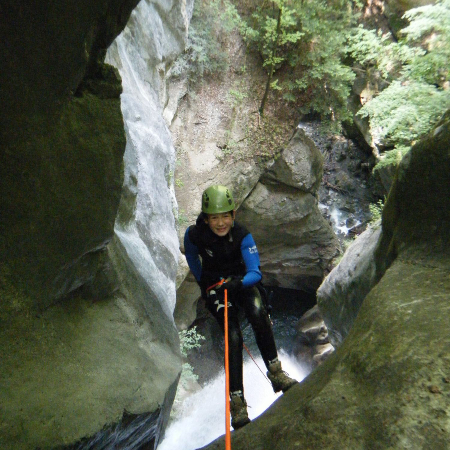 Canyoning dans les Aravis : Cascades d'Annecy. - Les Cascades d’Angon ...